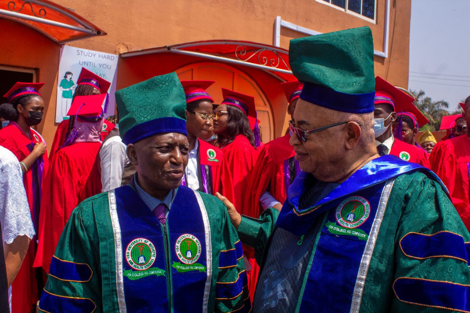 Graduates – EkoUnimed